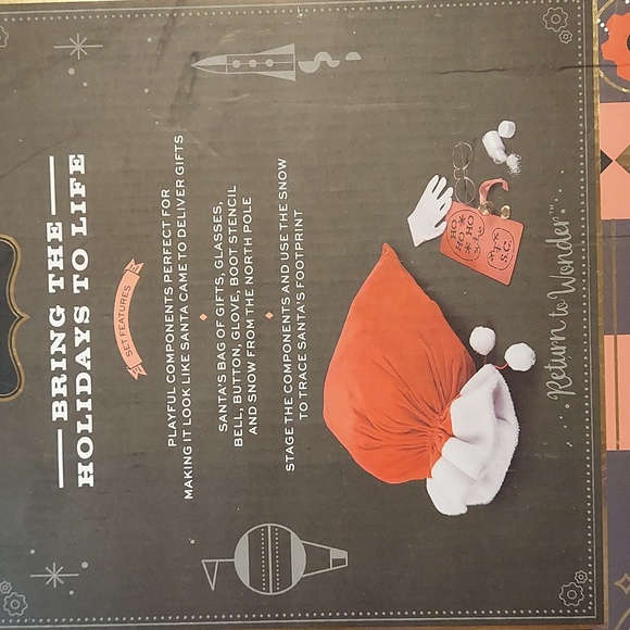 FAO Schwarz | Holiday | Nib 7piece Santa Evidence Kit | Poshmark